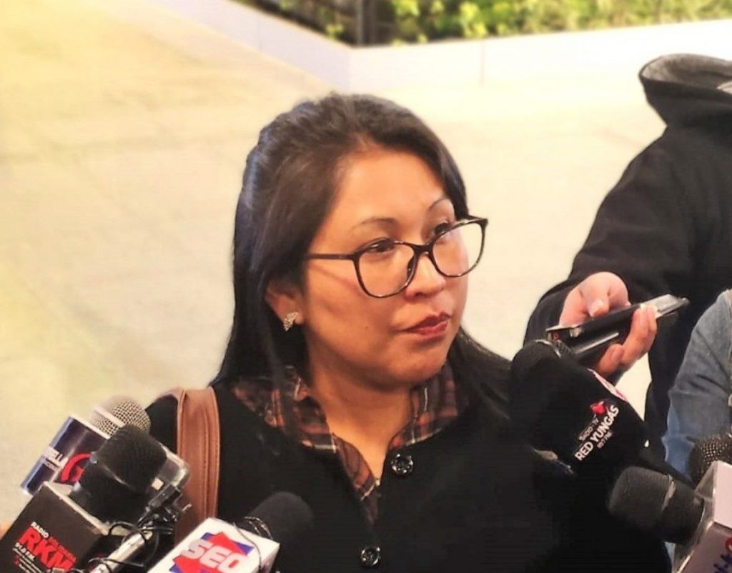 Diputada Quispe destaca participación femenina en espacios de poder y ...